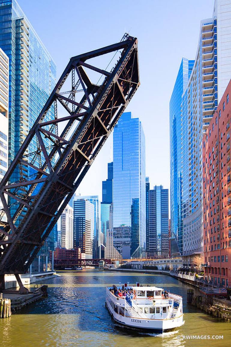 KINZIE BRIDGE CHICAGO RIVER DRAWBRIDGE BOAT CHICAGO ILLINOIS COLOR ...