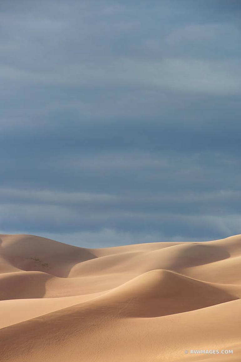 GREAT SAND DUNES NATIONAL PARK COLORADO COLOR VERTICAL DESERT LANDSCAPE ...