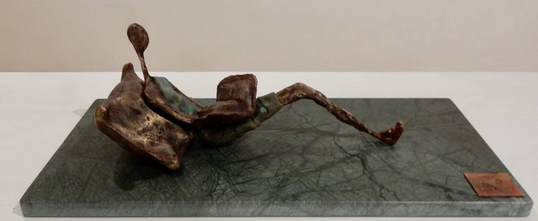 Know Break - Bronze Readers Series Sculpture by Lamia Fakhoury ...