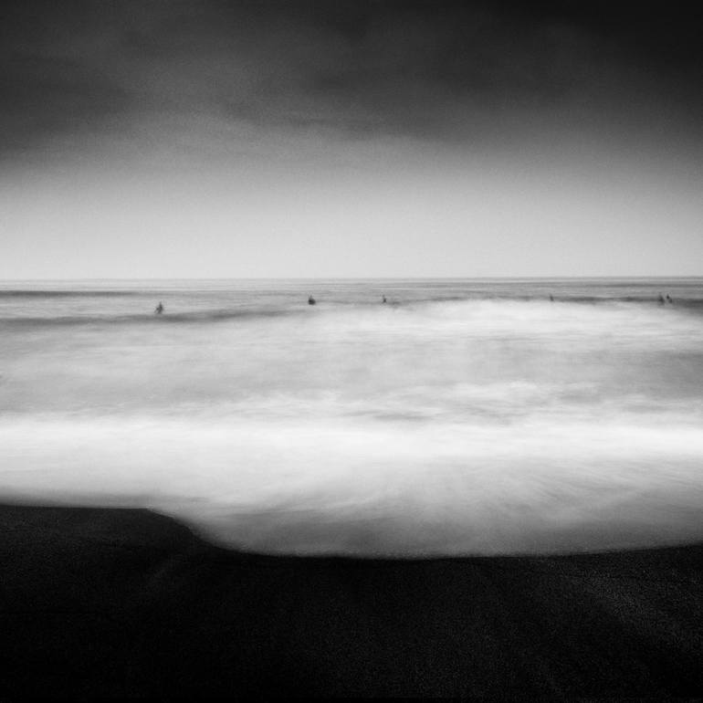 The surf, Enoshima - Limited Edition of 5 Photography by Francesco ...