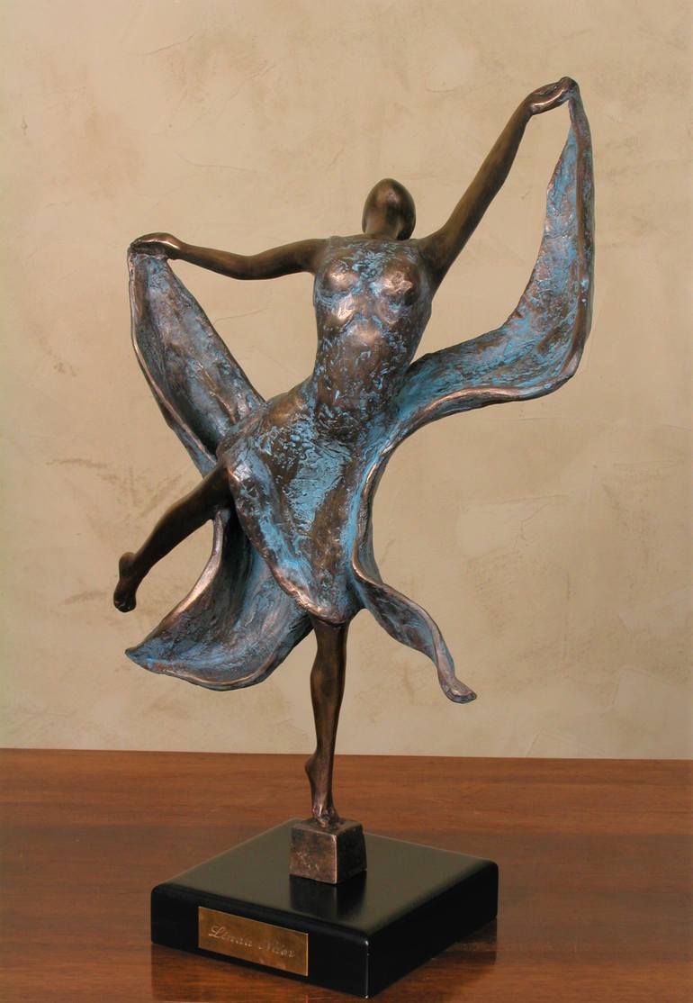 DANCER IN BLUE / DANSEUSE EN BLEU Sculpture by Lynn Art Gallery ...