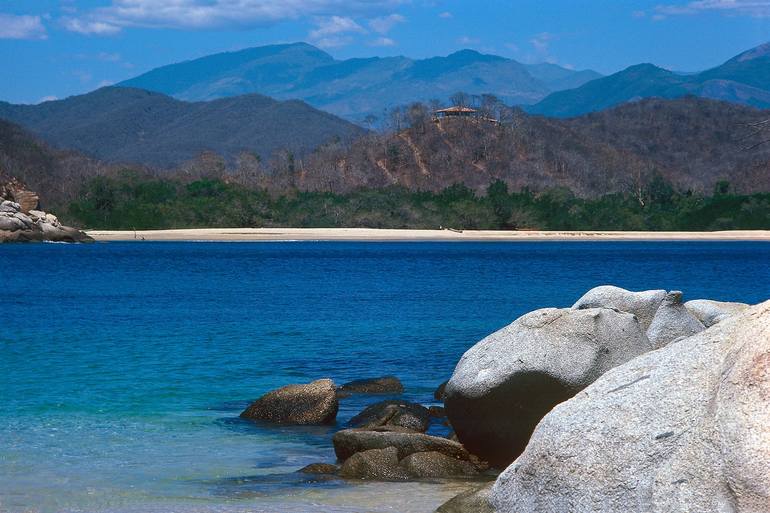The pristine Bay of Tangolunda in 1976, Huatulco, Oax. Photography by ...