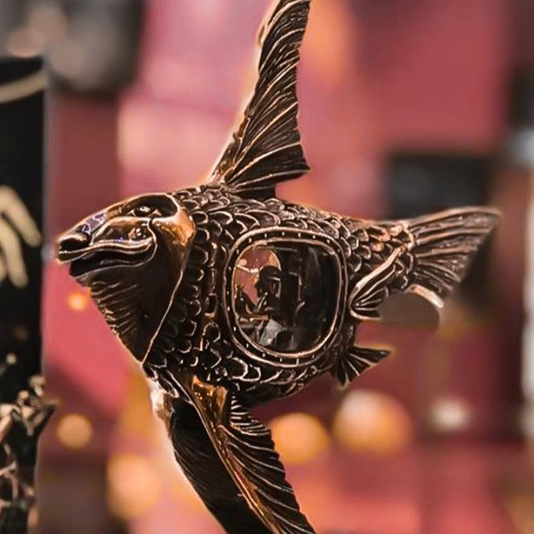 Bronze sculpture Deep water traveler Sculpture by Goosar Goosar ...