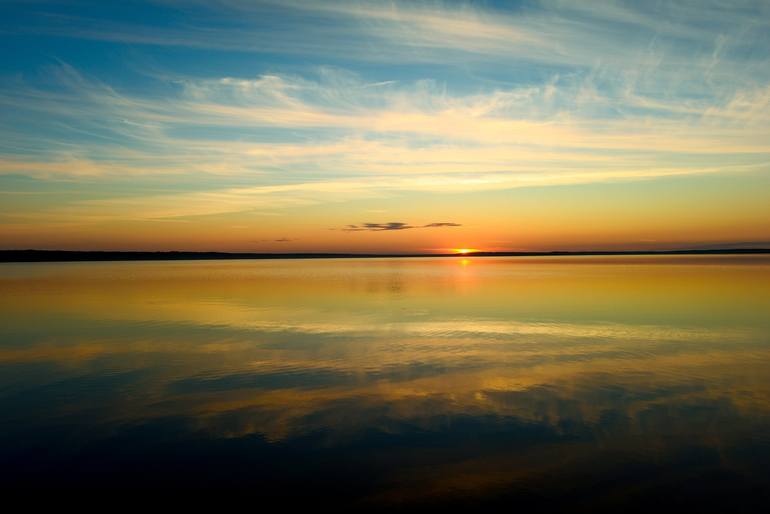 Sunset glow in the clear sky Photography by Sergei Kudriavtcev ...