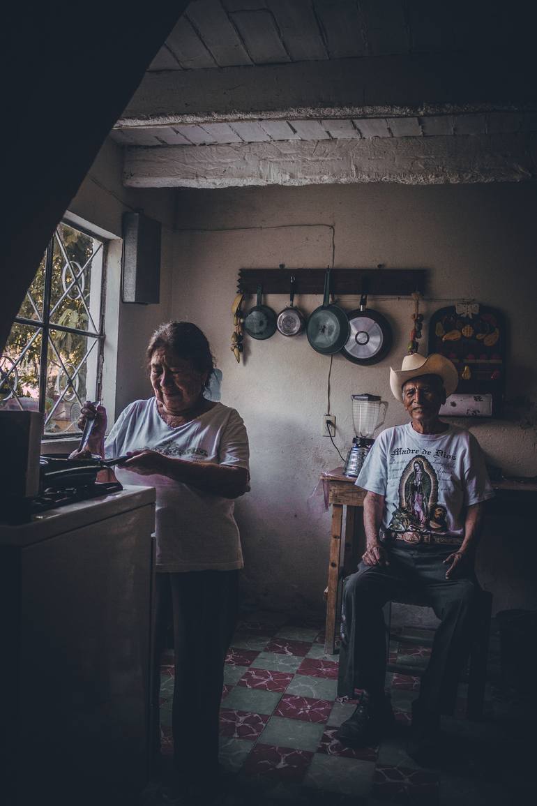 El calor de un hogar humilde Photography by Javu Gachuz M | Saatchi Art