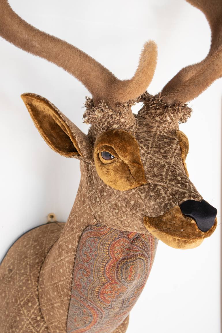 Parc Lodge edition lifesize Fallow Deer Sculpture by Helly powell ...