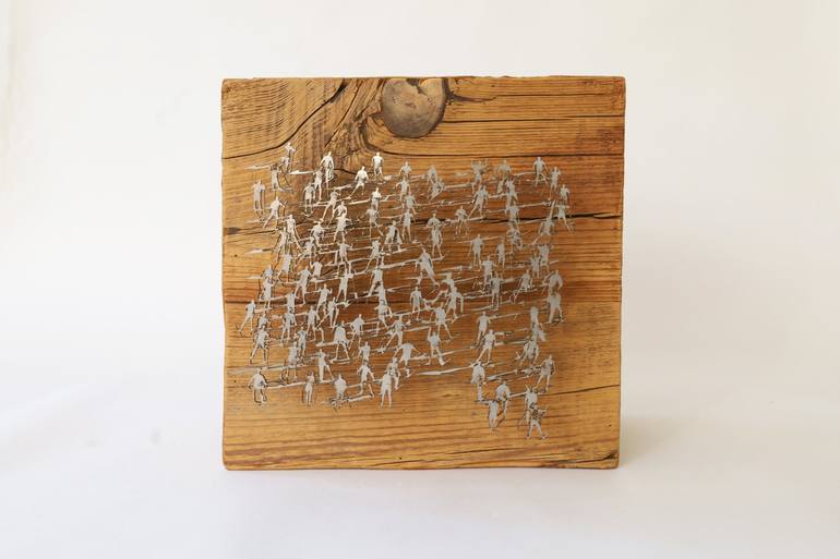 Ski marathon Sculpture by Paolo Albertelli - Mariagrazia Abbaldo ...