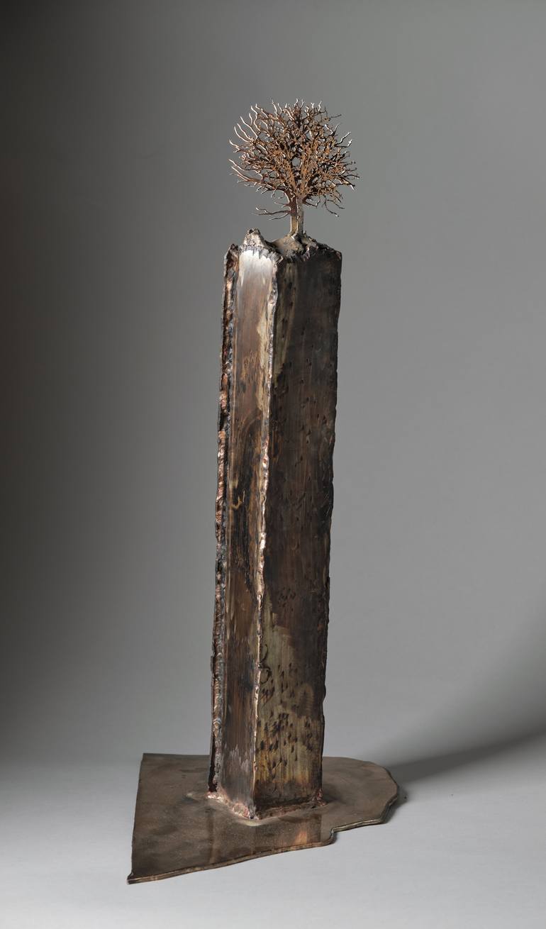 Torre albero Sculpture by Paolo Albertelli - Mariagrazia Abbaldo ...