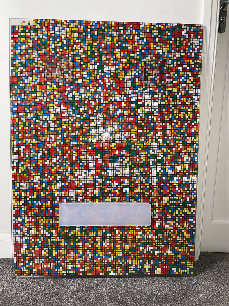 'The Lion that Stares' - Rubik Cube Art Sculpture by Oliver Burns ...