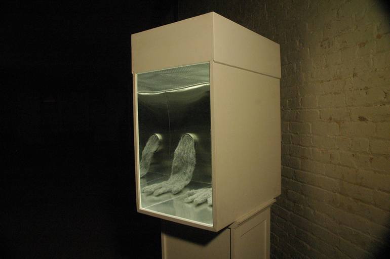 Gloves Sculpture by Jeffrey Gipe | Saatchi Art