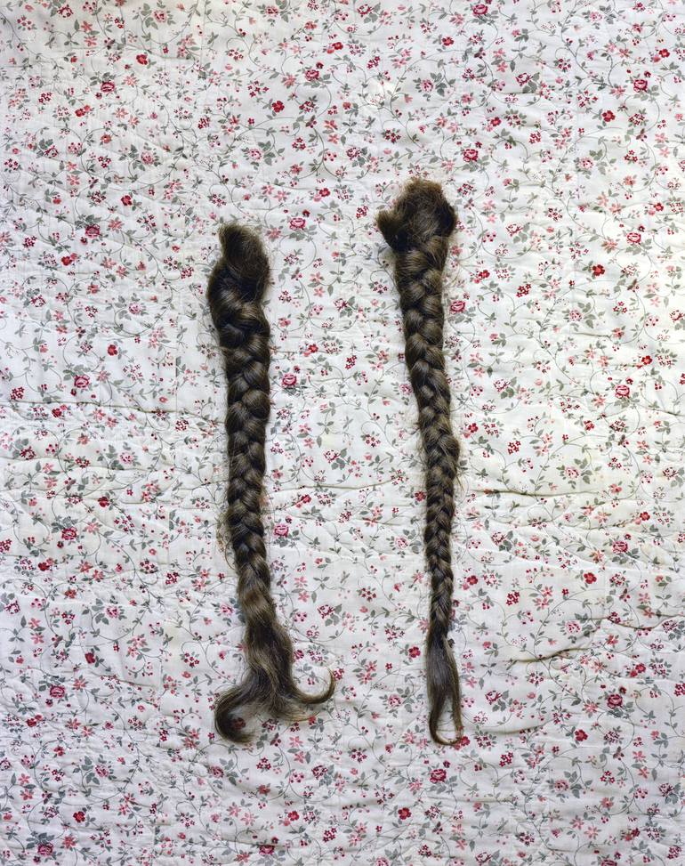 Braids on my bed - Limited Edition 1 of 6 (limited edition of 20 x 24 ...