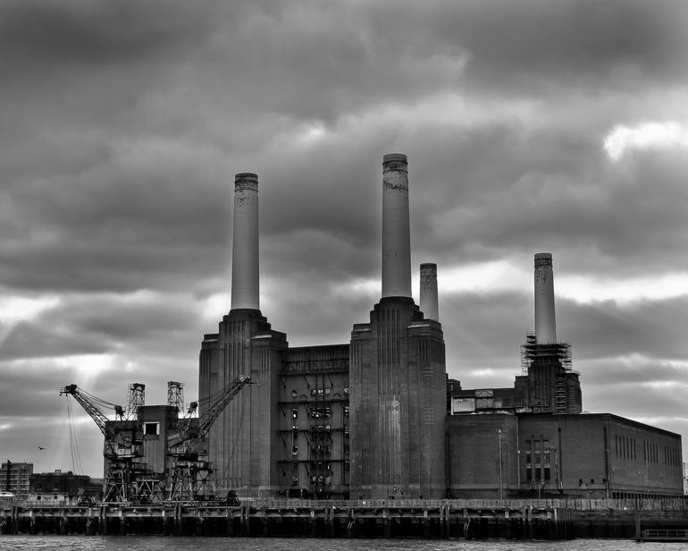 Battersea Power Station Photography by Scott Hortop | Saatchi Art