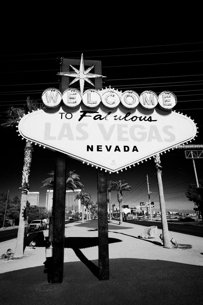 welcome to fabulous Las Vegas sign Nevada Photography by Joe Fox ...