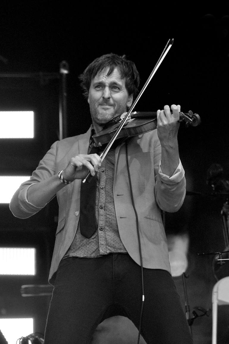 Jon Boden Performing Live With Bellowhead Photography by Andy Evans ...