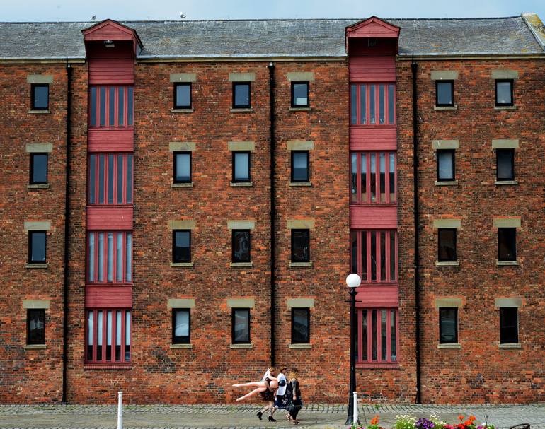 Strange encounter at Gloucester Dock Photography by Ashley Haigh ...