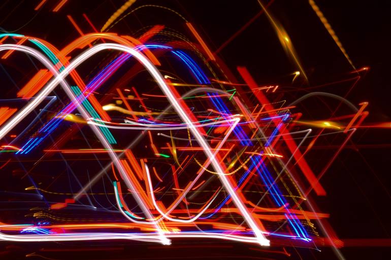 Jackson Pollock Spraying Paint Filled Fire Extinguishers From the Roof ...