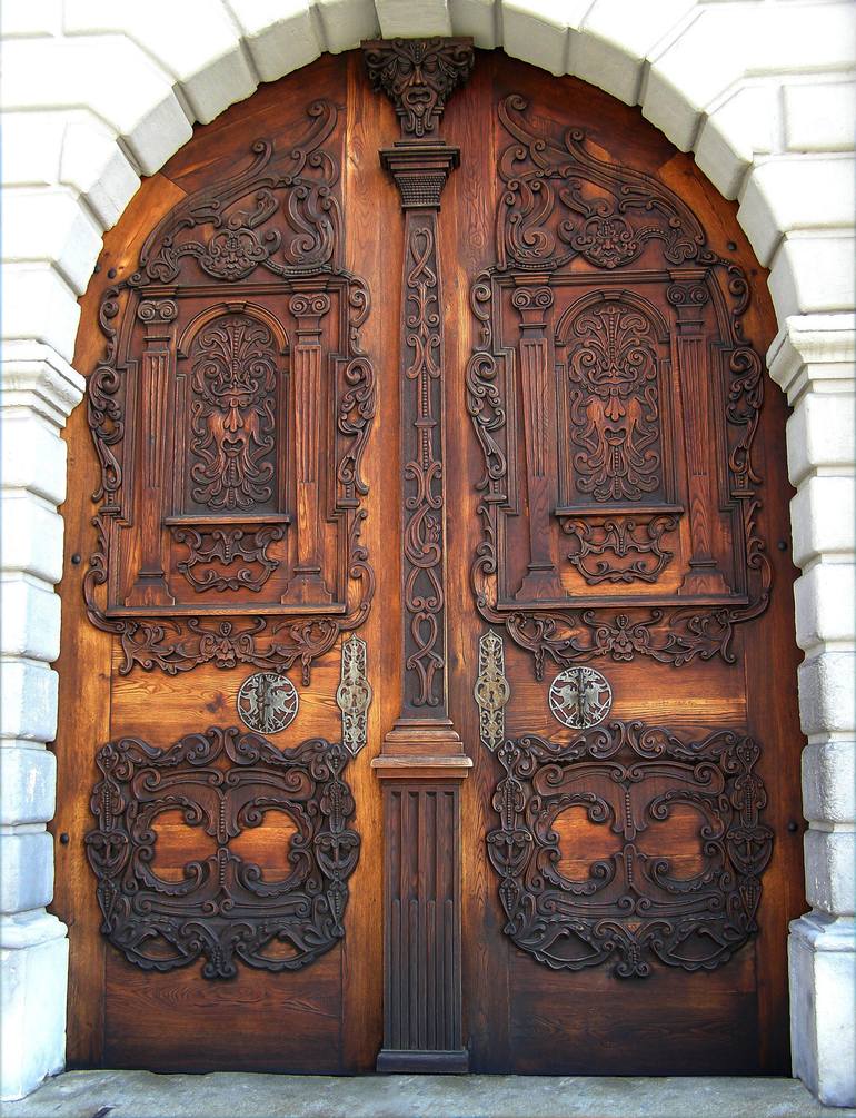 Hand carved gate in renaissance style. Sculpture by Adam Novota ...