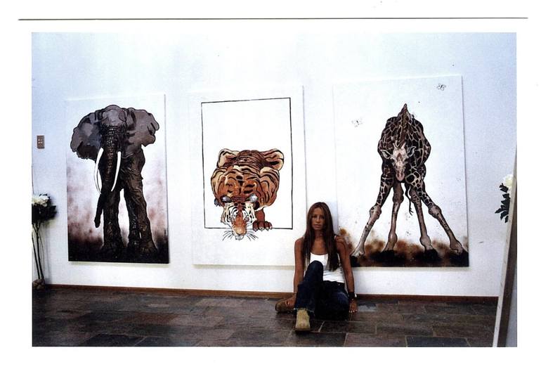 Gallery Photography by Anna Bach | Saatchi Art