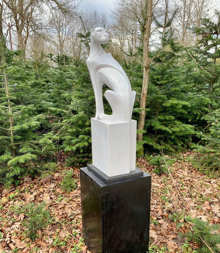 The sitting cheetah ( marble resin) Sculpture by Marie Ackers | Saatchi Art